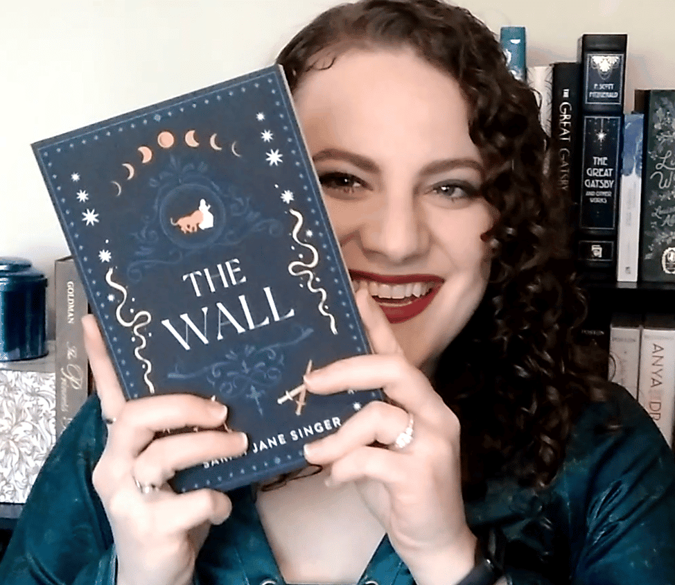 Indie artist spotlight: Sarah Jane Singer - New 32 Productions